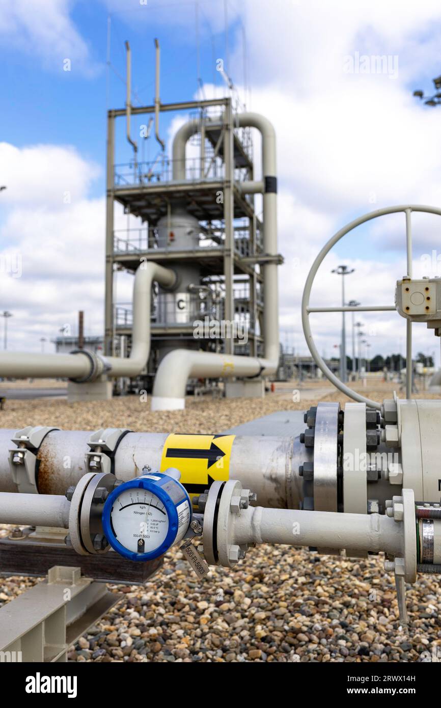 Liquid gas separator hi-res stock photography and images - Alamy