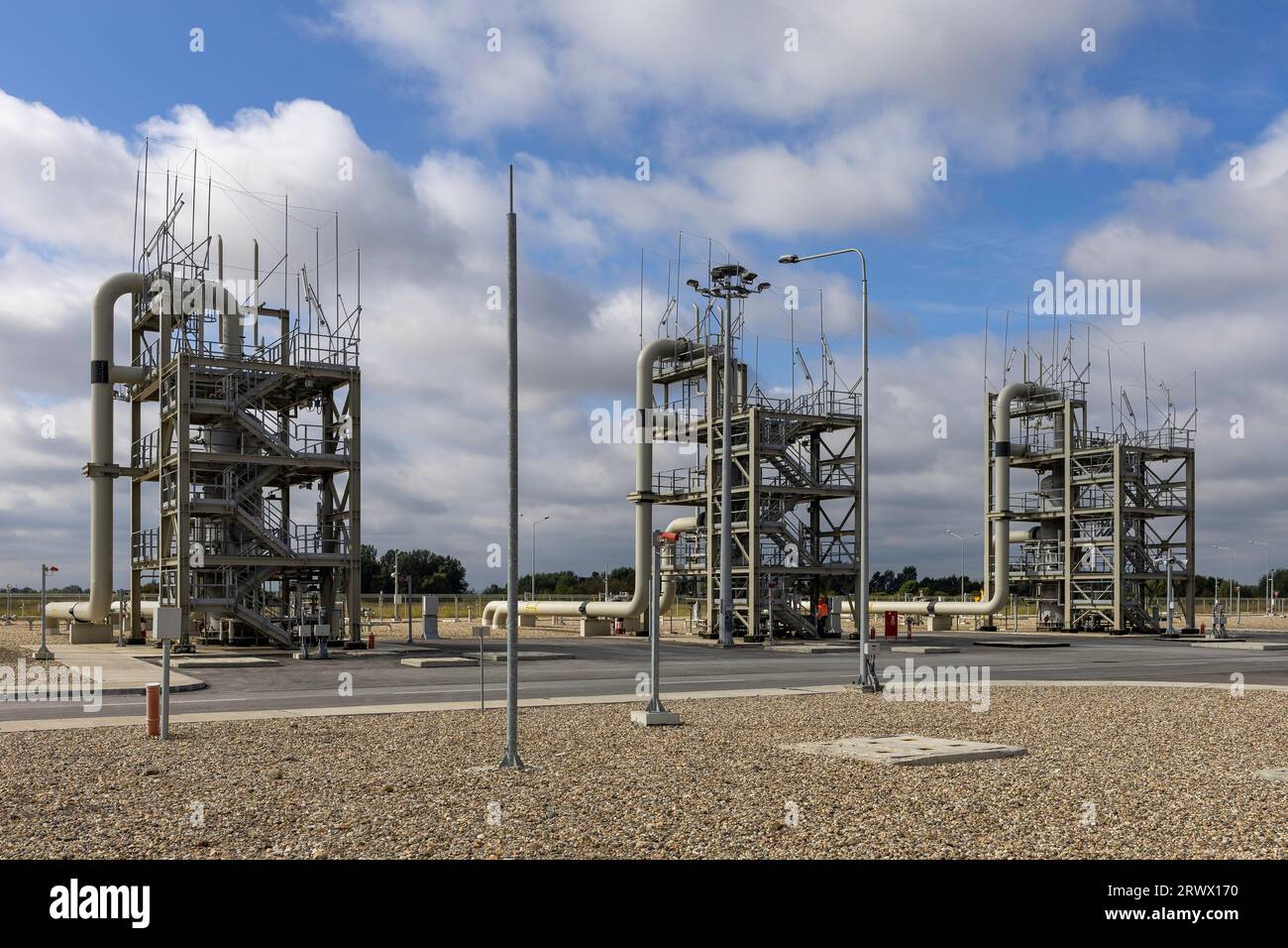 High pressure hydraulic installation hi-res stock photography and ...