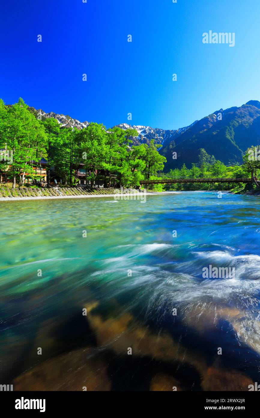 Clear Azusa River, unmanned Kappa-bashi Bridge and snow-capped Hotaka ...