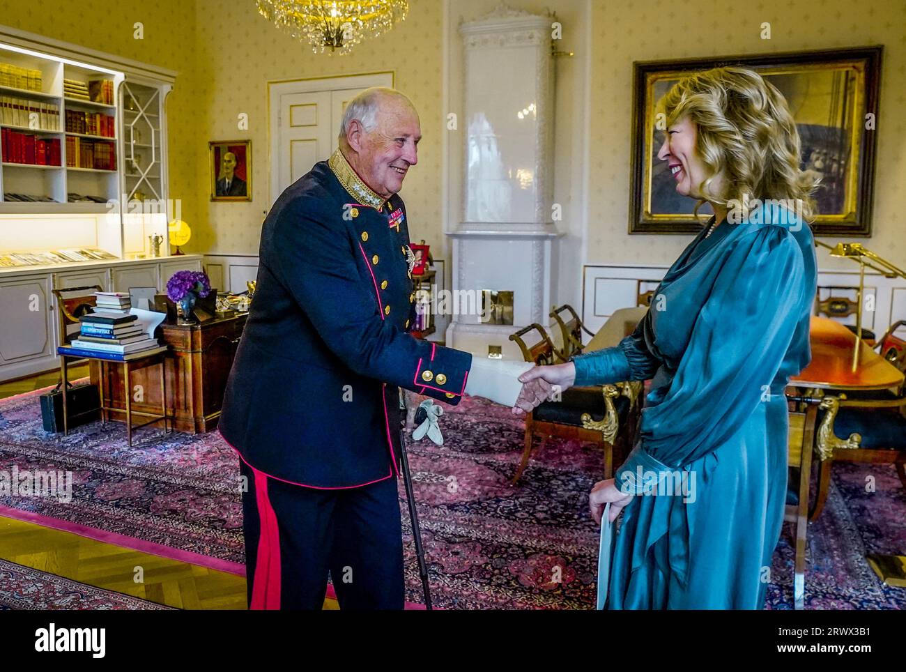Oslo 20230921.King Harald (left) receives Canada's ambassador Amy Lowe ...