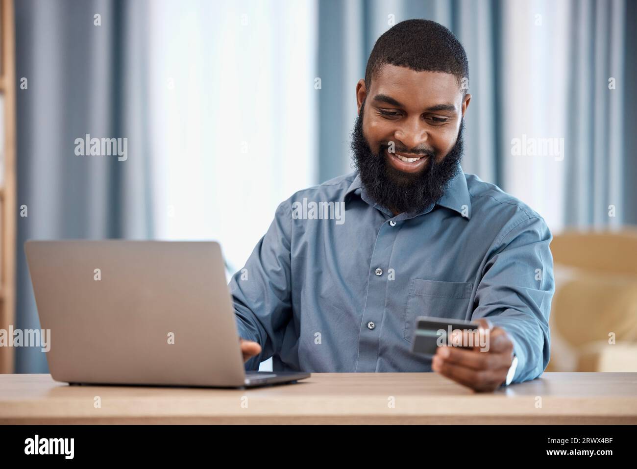 Employee card system hi-res stock photography and images - Alamy
