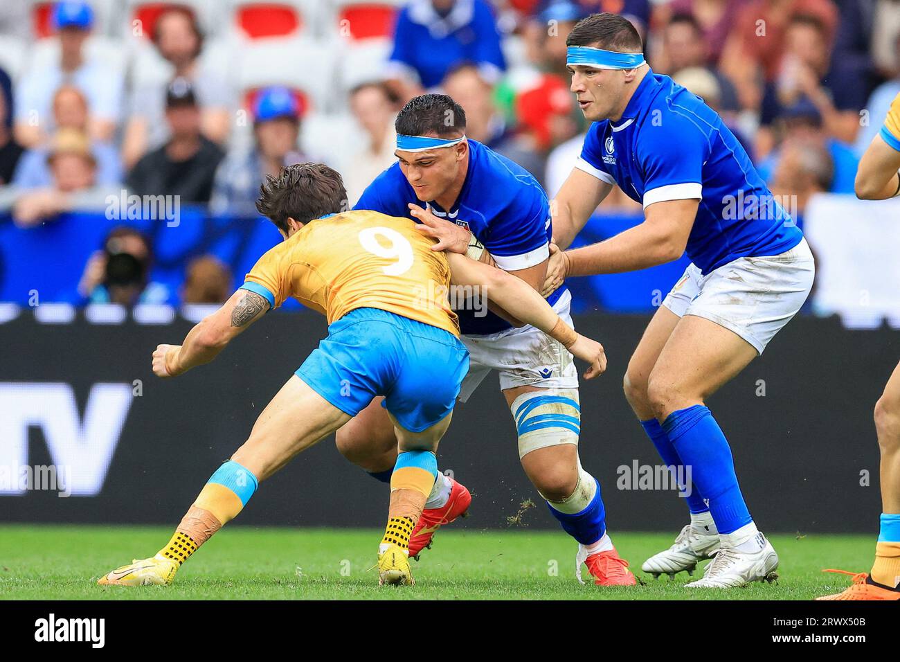 Santiago Arata #9 of Uruguay, Danilo Fischetti #1 of Italy and Giacomo ...