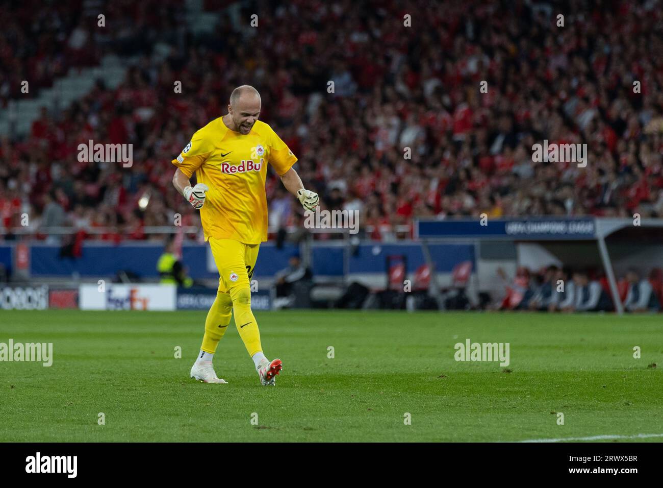 Red bull salzburg goalkeeper hi-res stock photography and images - Alamy