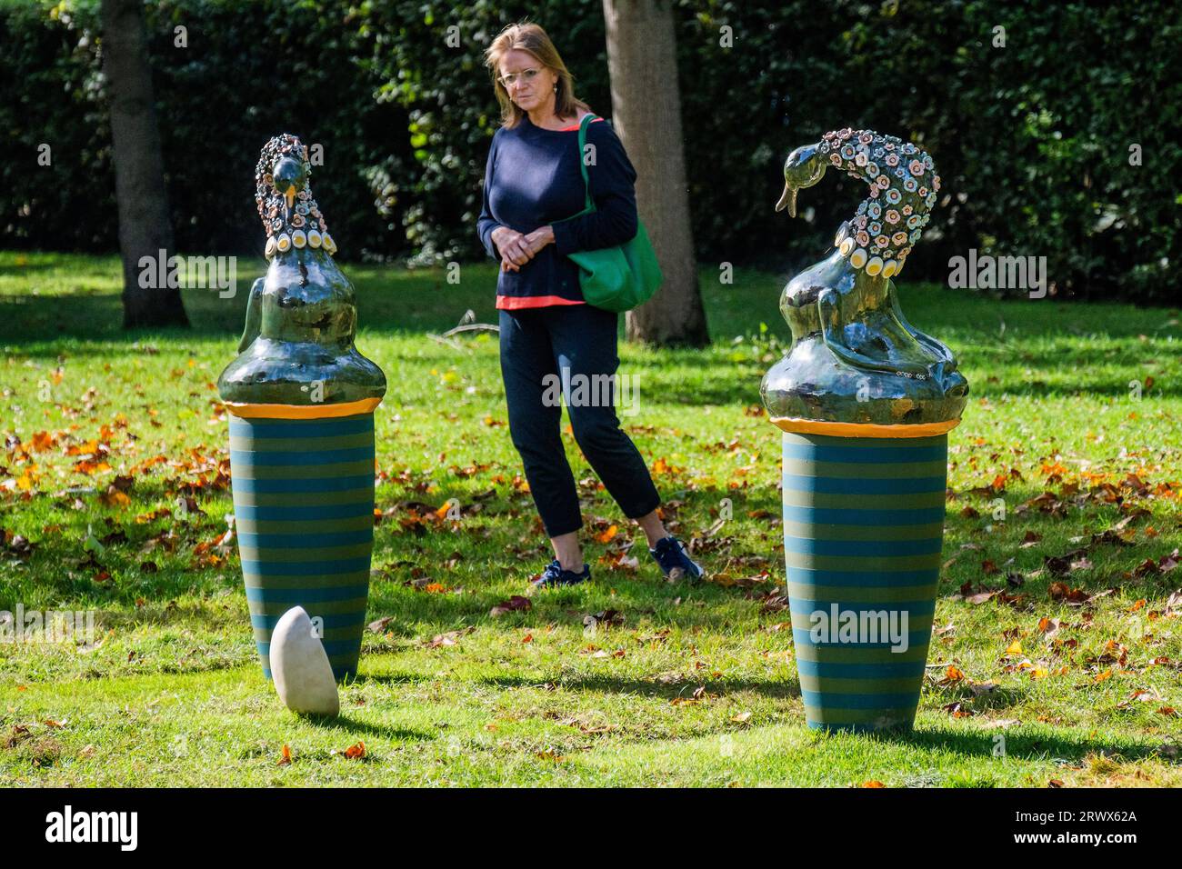 London, UK. 21st Sep, 2023. Holly Stevenson, The Debate, 2023, Artworks ...