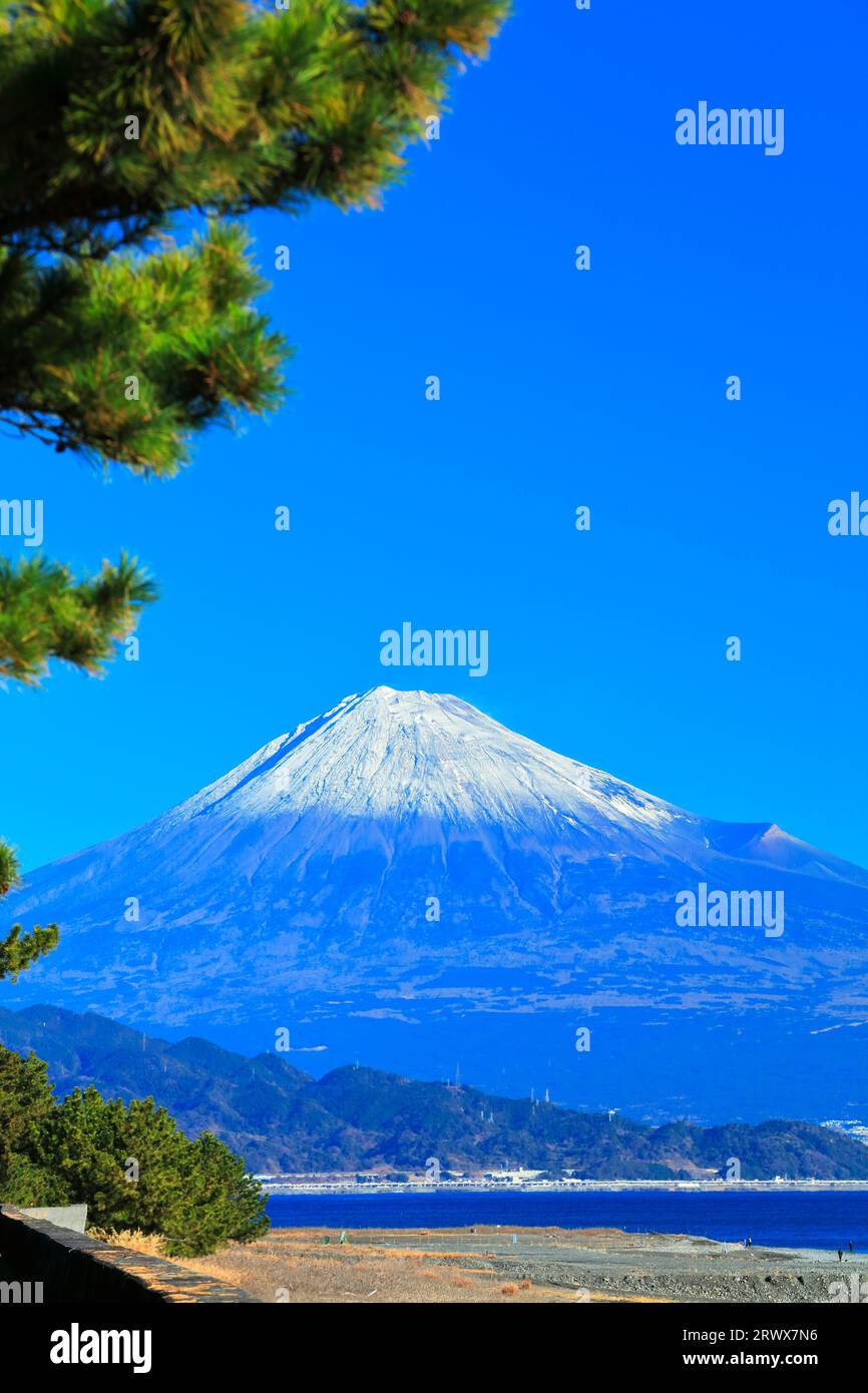 Mt fuji from miho no matsubara hi-res stock photography and images - Alamy