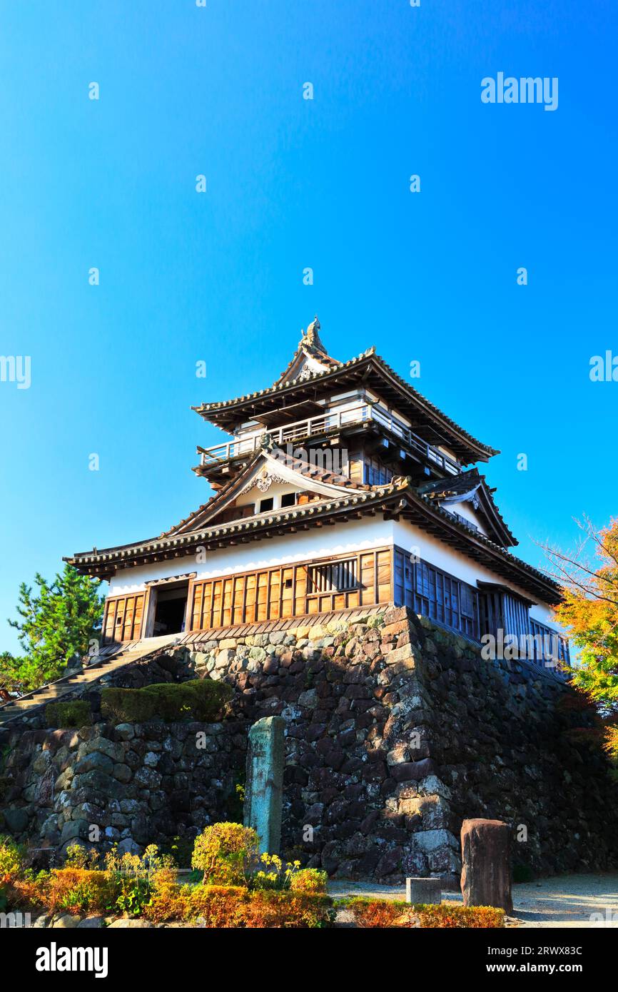 Oldest castle in japan hi-res stock photography and images - Alamy