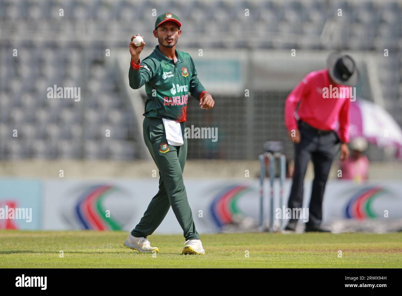 Tanzid hasan tamim hi-res stock photography and images - Alamy