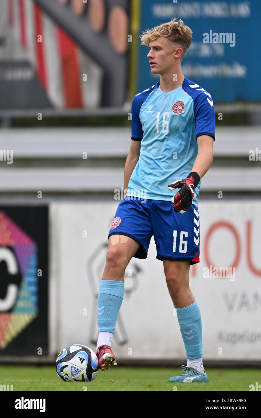 Sint Niklaas, Belgium. 19th Sep, 2023. Goalkeeper Tobias Elnegaard (16 ...