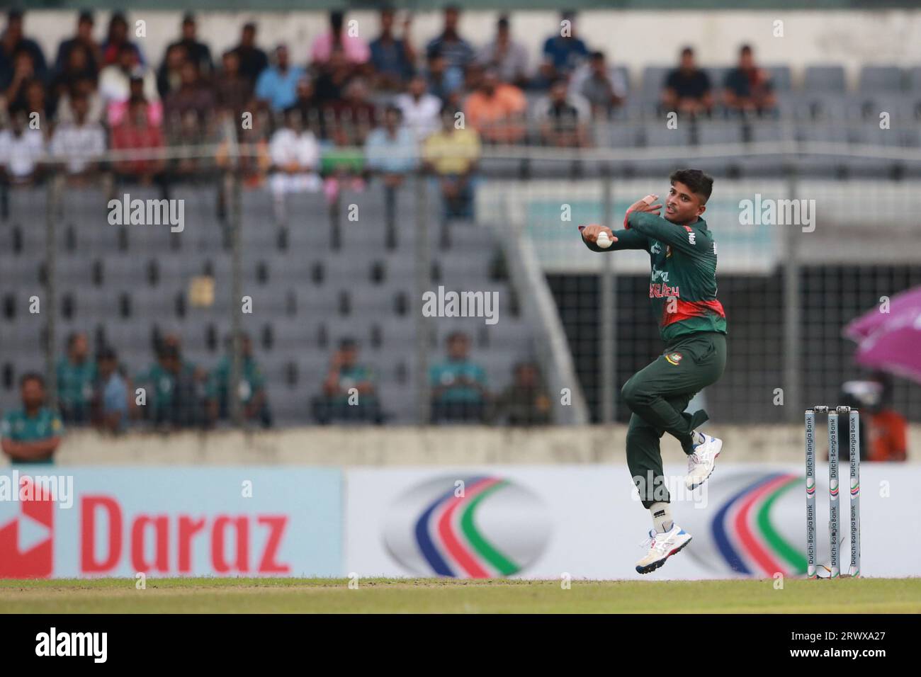 Shak mahedi hasan hi-res stock photography and images - Alamy