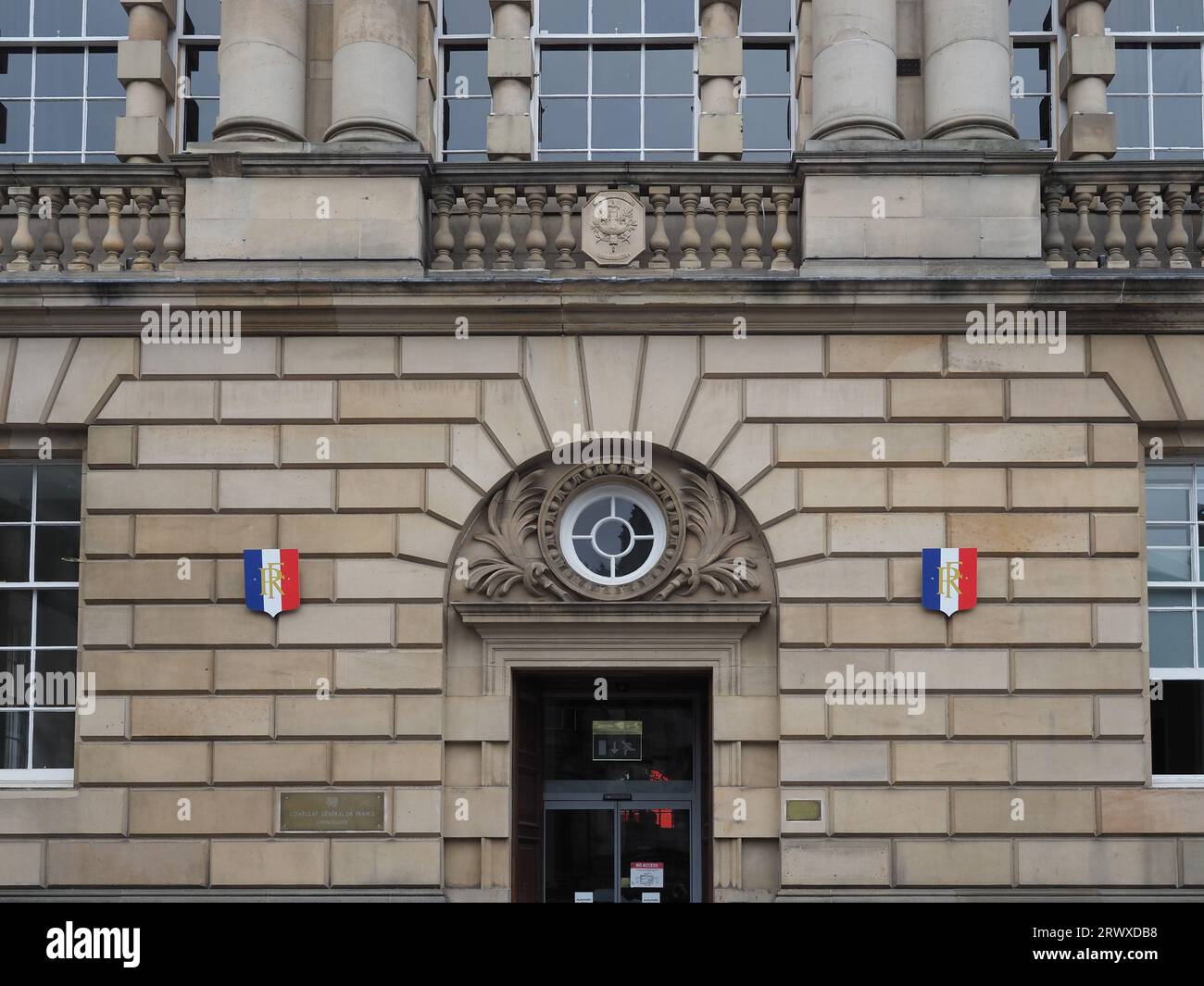 Consulate french great britain hi-res stock photography and images - Alamy