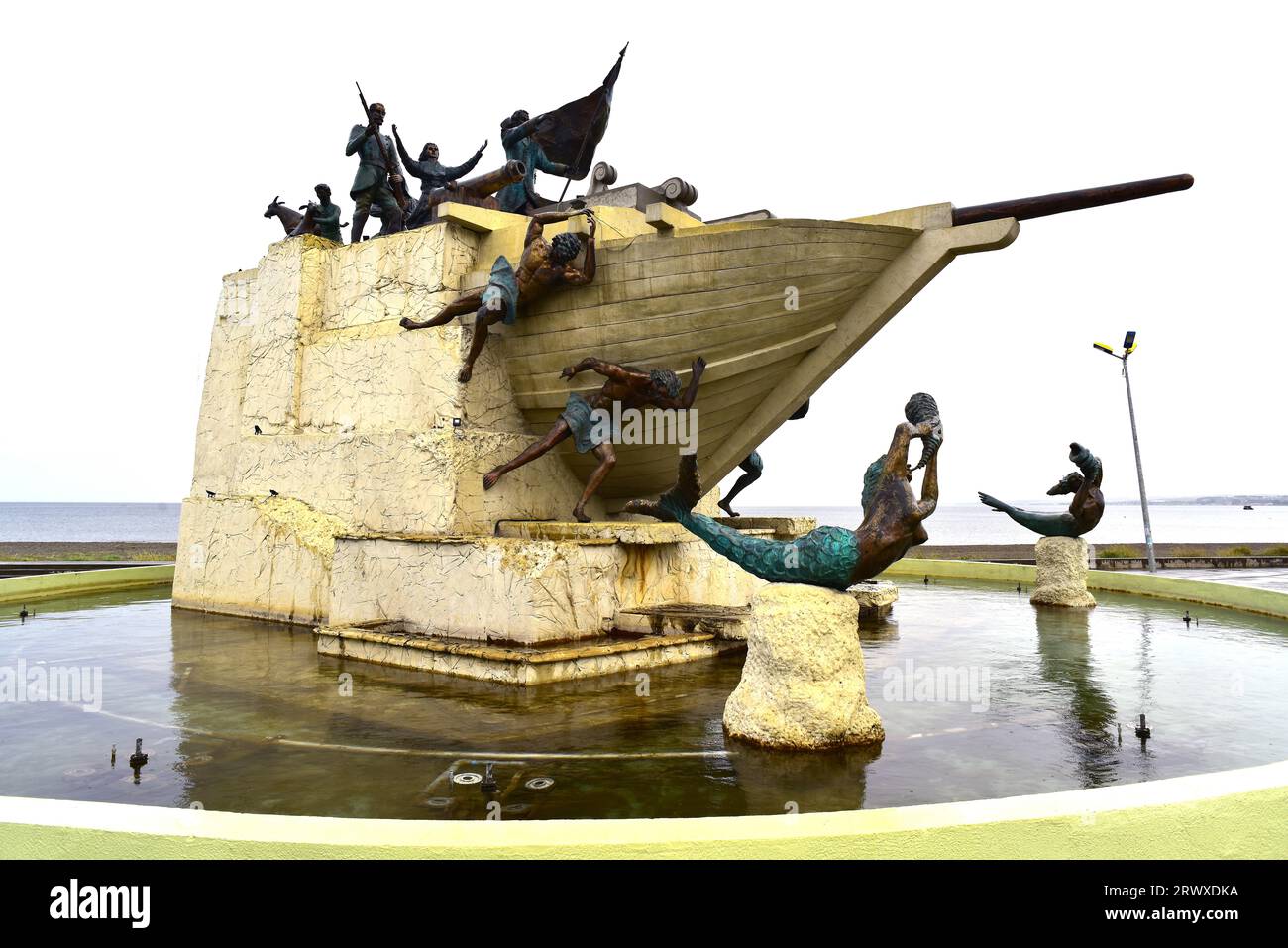 Punta Arenas, Monumento a los Tripulantes de la Goleta Ancud. Provincia ...
