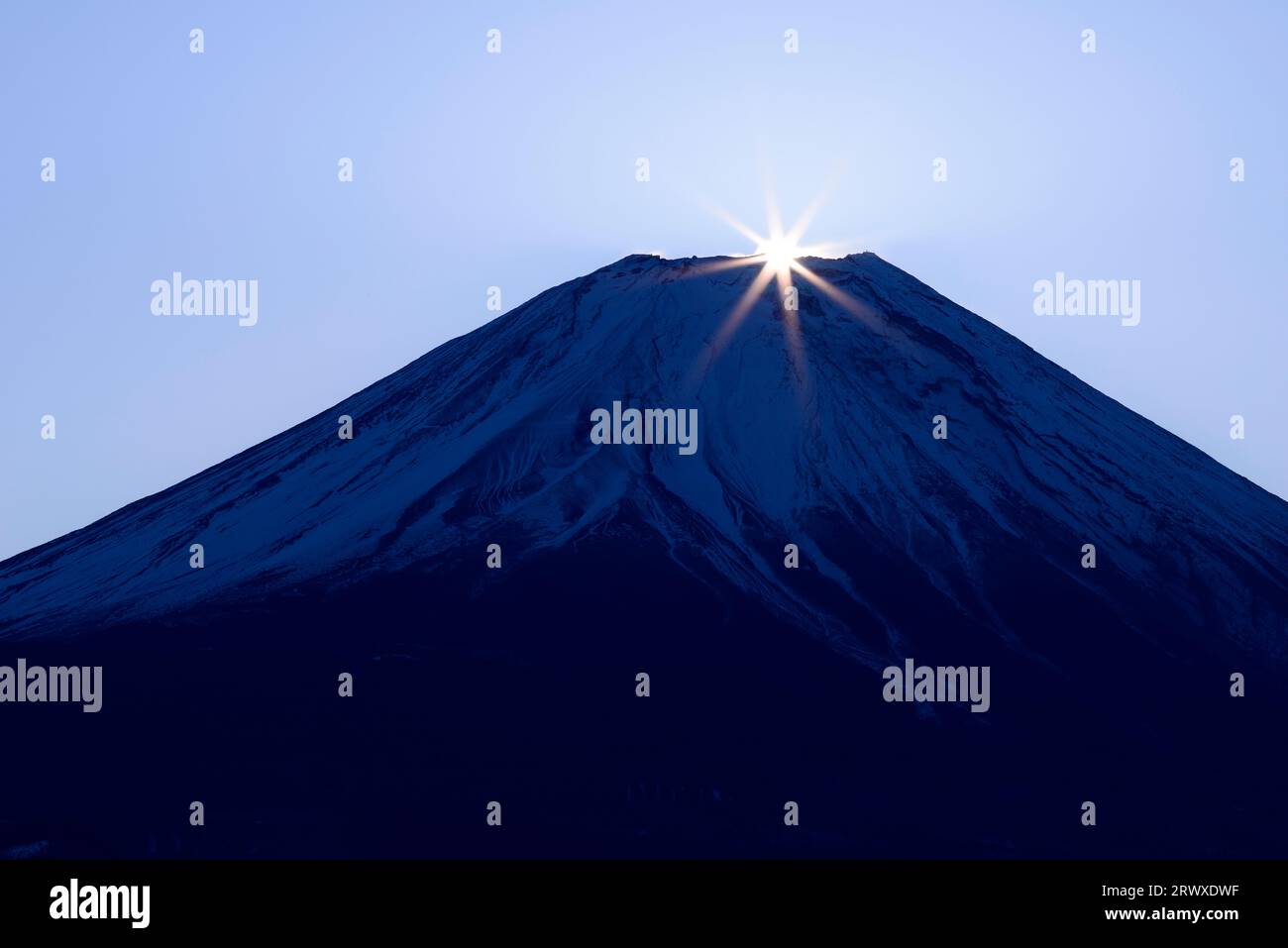Diamond Mt. Fuji seen from Asagiri Highlands Stock Photo - Alamy