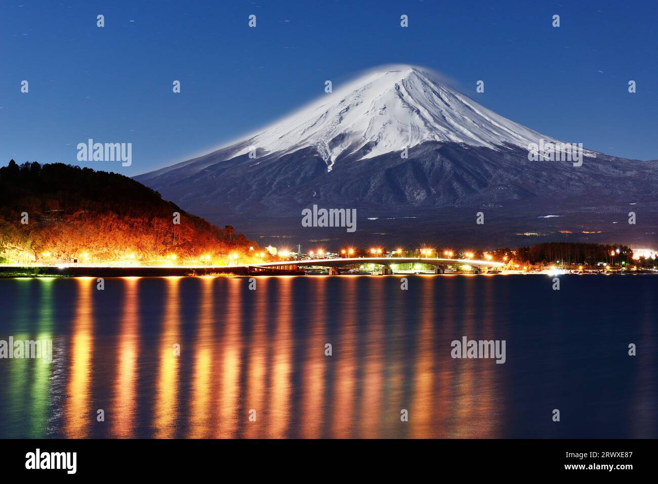 Fuji and Kawaguchiko Bridge at night from Lake 5 Stock Photo - Alamy