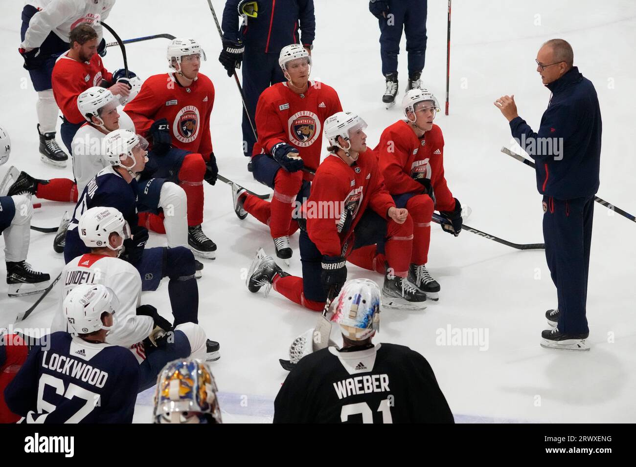 Florida Panthers head coach Paul Maurice directs players during NHL ...
