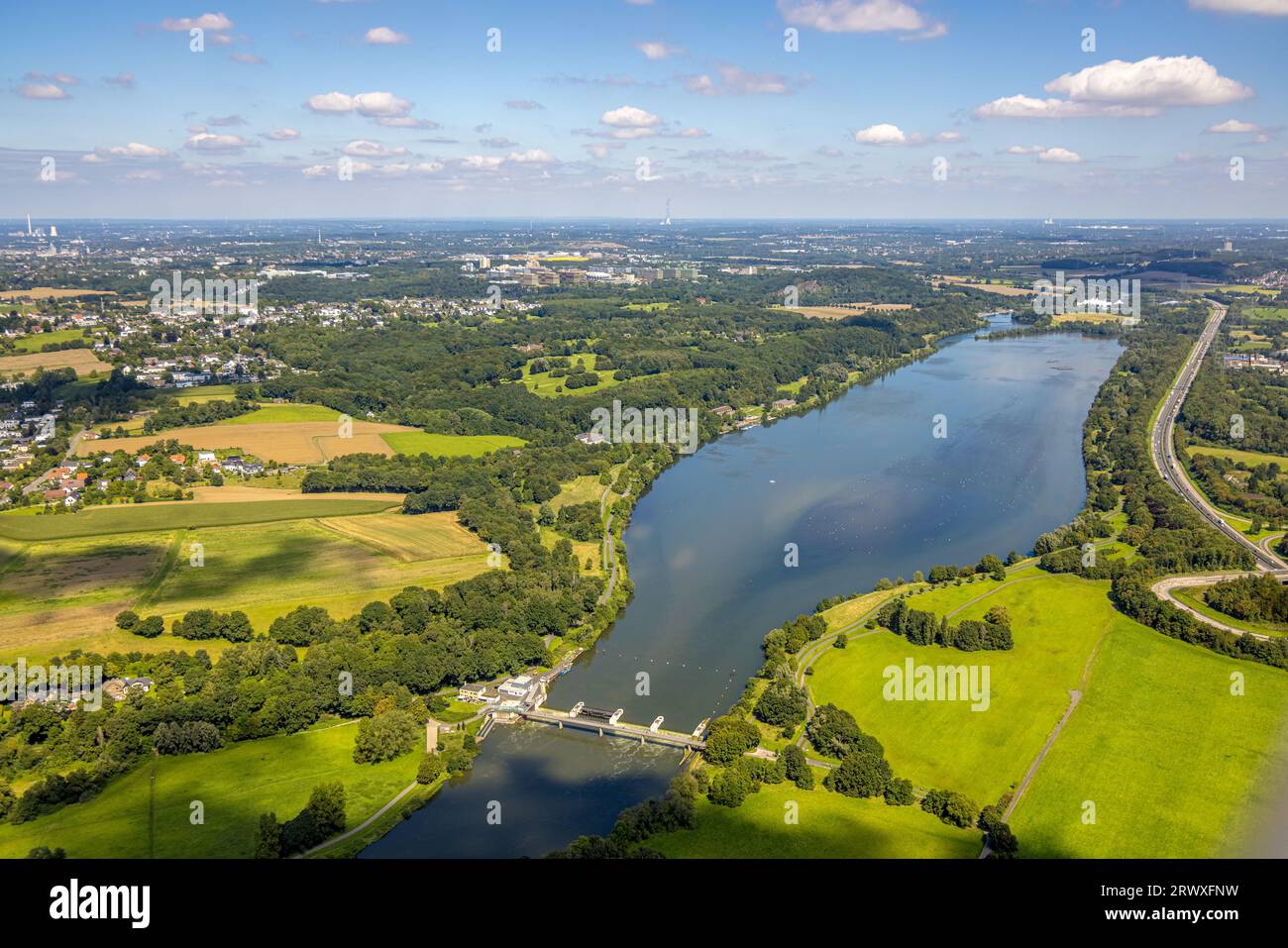 Kemnader lake and weir hi-res stock photography and images - Alamy
