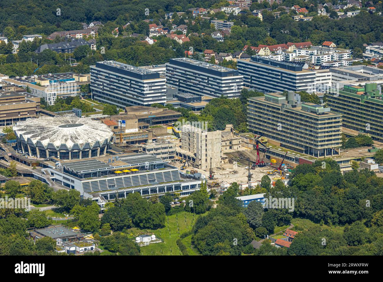 Construction site replacement new building na hi-res stock photography ...