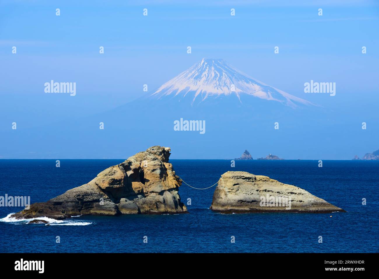 Fuji from Nishi-Izu Kumomi Beach, Shizuoka Prefecture Stock Photo - Alamy