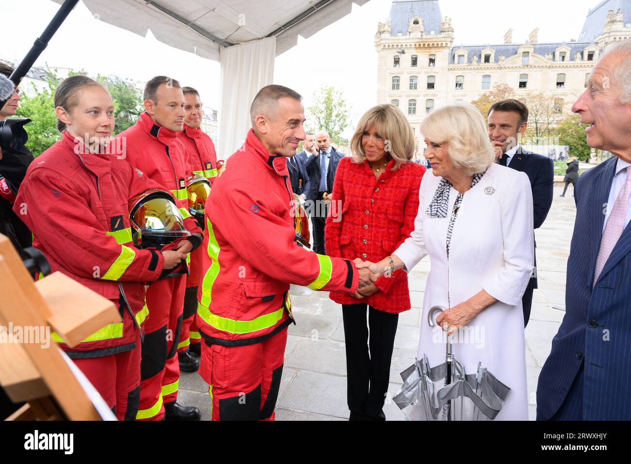 Paris, France. 21st Sep, 2023. Fire brigade, Brigitte Macron, Queen ...