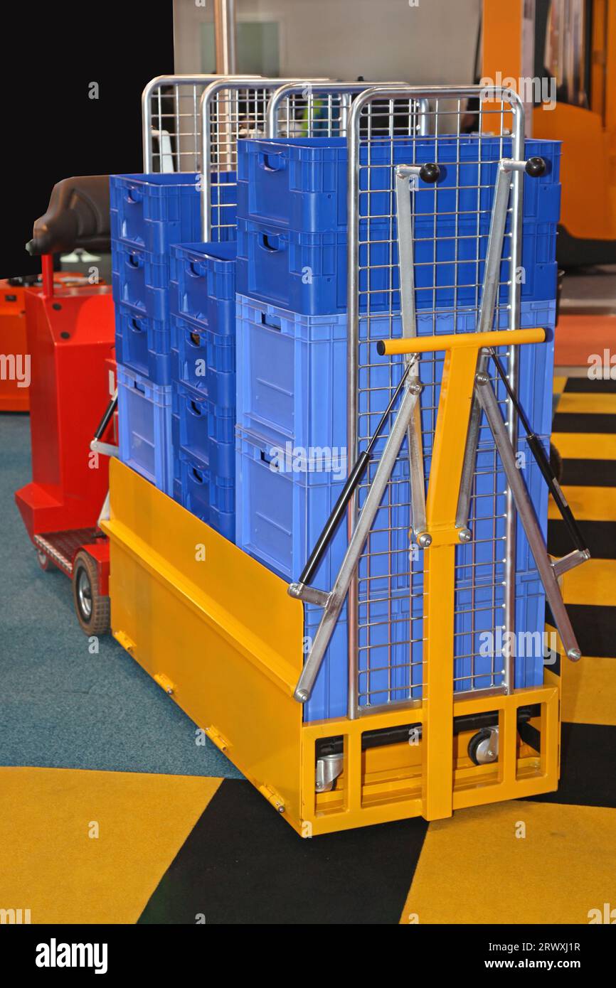 Plastic boxes and crates for shipping at transport pallet hi-res stock ...