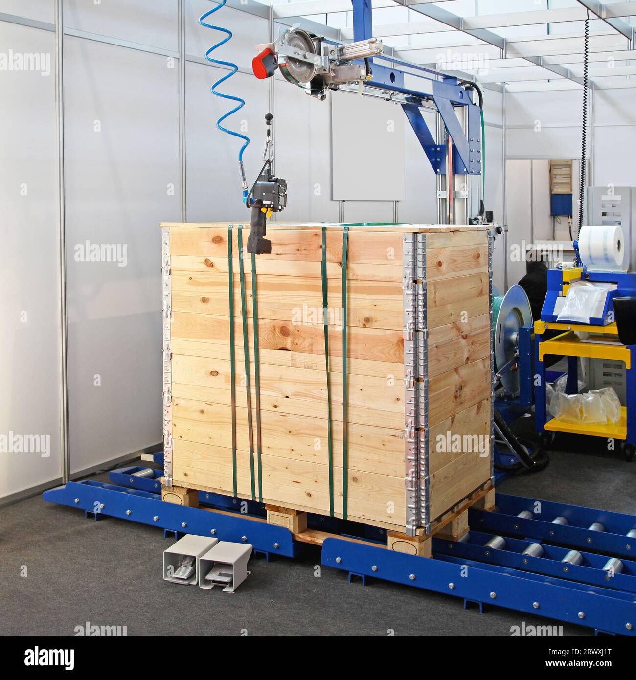 Wooden Pallet Crate With Plastic Strapping Tool Secure Packing at ...