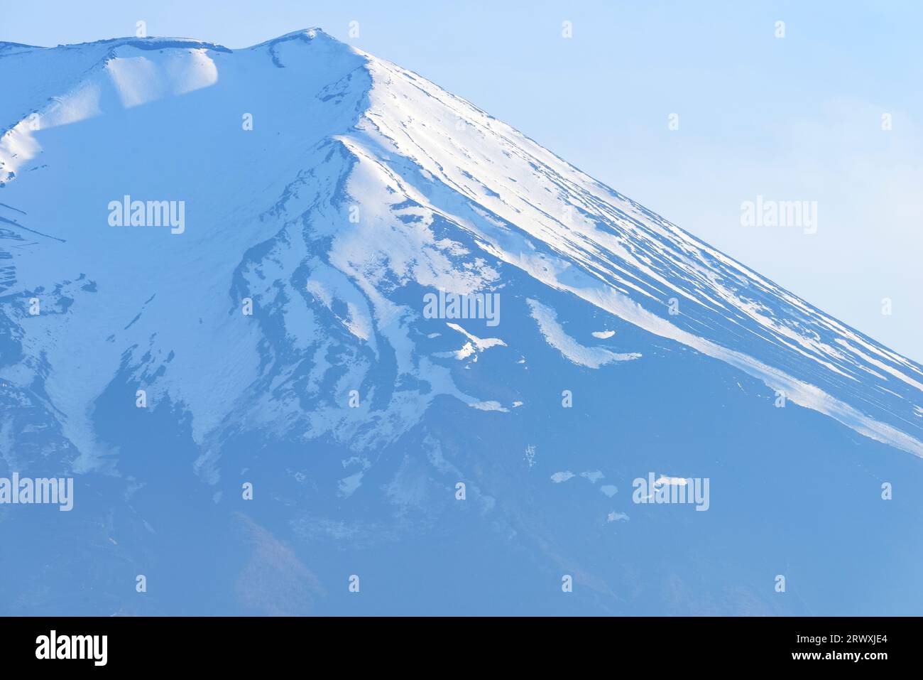 Yamanashi Snow shape "Nou-tori" on Mt. Fuji Stock Photo - Alamy