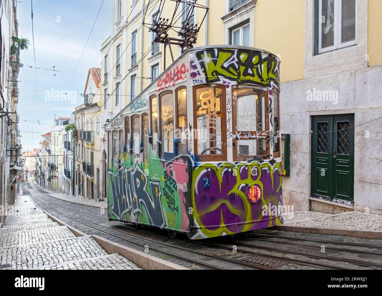 Elevador da Bica Funicular, Lisbon, Portugal Stock Photo - Alamy