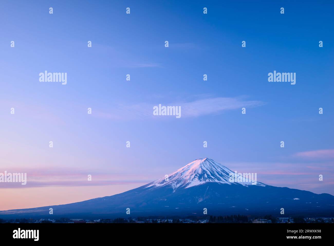 Fuji at dawn from Kawaguchiko Lake in Yamanashi Prefecture Stock Photo ...