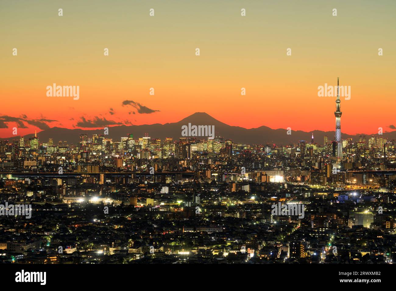 Tokyo skytree night 2019 hi-res stock photography and images - Alamy