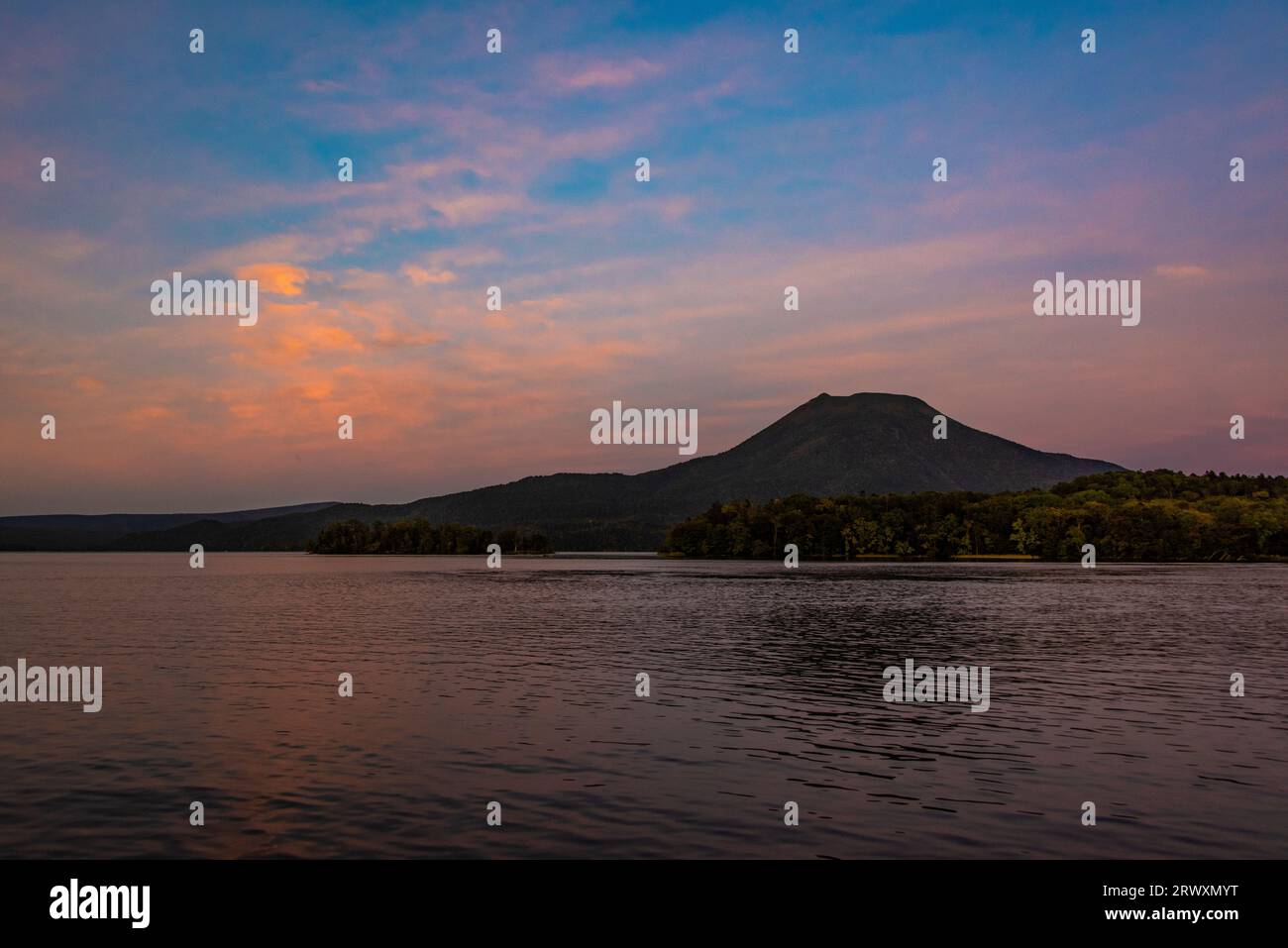 Akan dake hi-res stock photography and images - Alamy