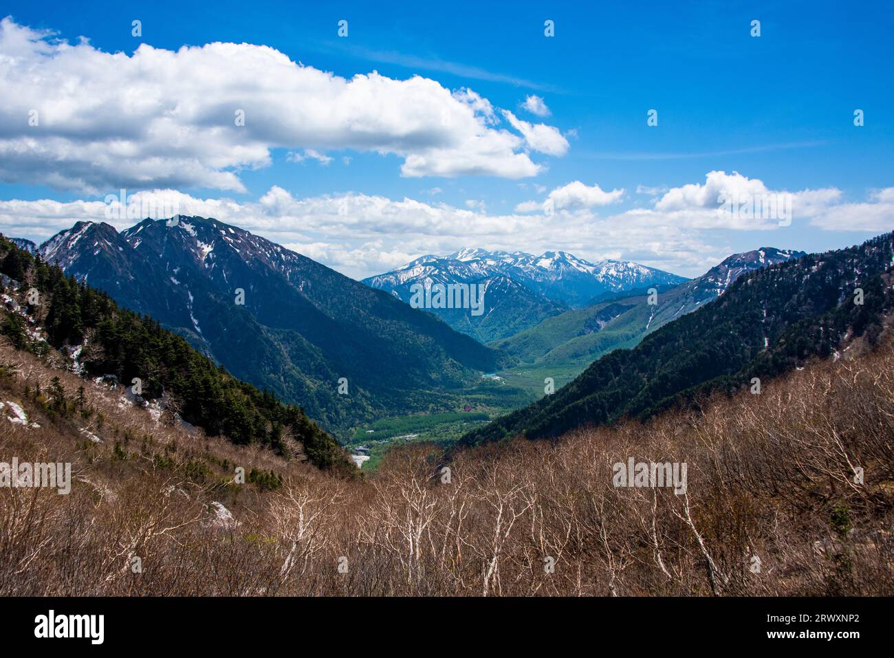 Azusa River, Taisho Pond and Norikura-dake in Kamikochi Stock Photo - Alamy