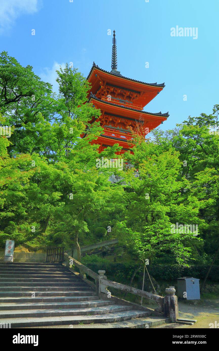 Three-storied Pagoda of Kiyomizu-dera Temple Stock Photo - Alamy