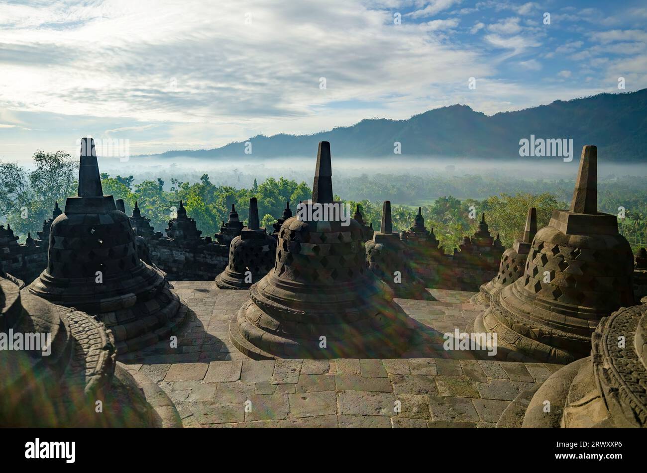 Jawa island hi-res stock photography and images - Alamy