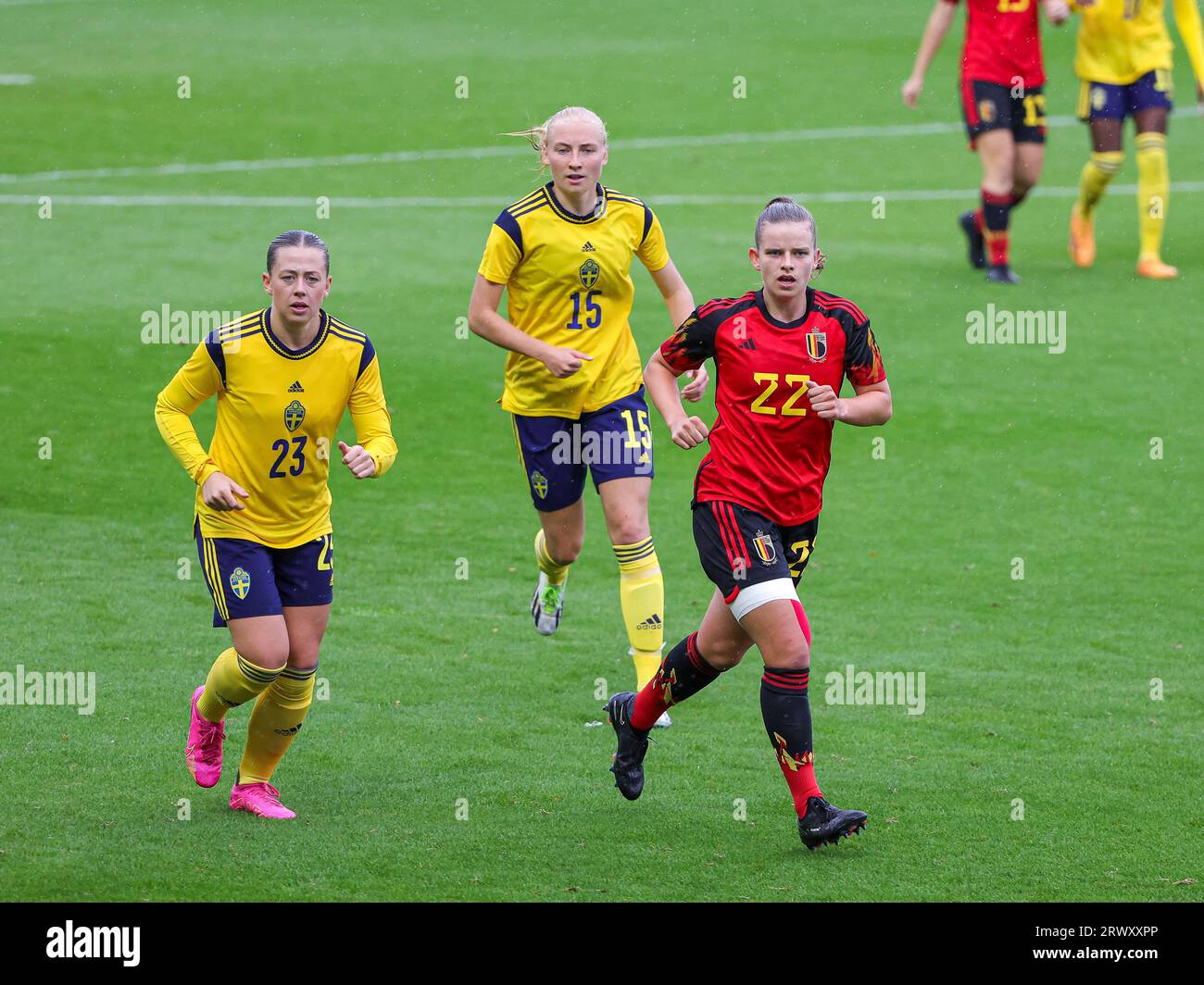 Tubize, Belgium. 21st Sep, 2023. Caronelia Kapocs (23) of Sweden, Stinalisa Johansson (15) of ...