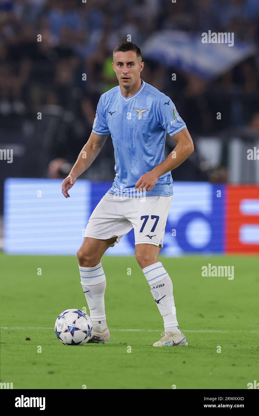 Lazio's Serbian defender Adam Marusic controls the ball during the UEFA ...