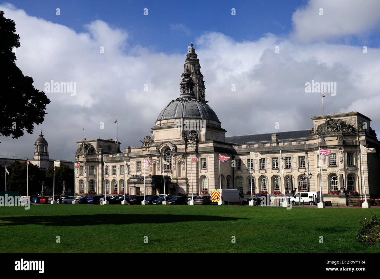 Cardiff civic centre center hi-res stock photography and images - Alamy