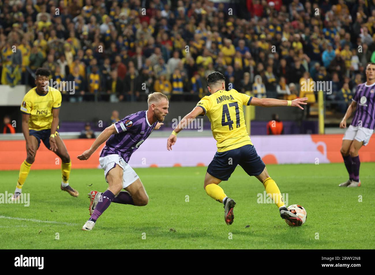 Union SG's Mohamed Amoura, center right, in action during the Europa ...