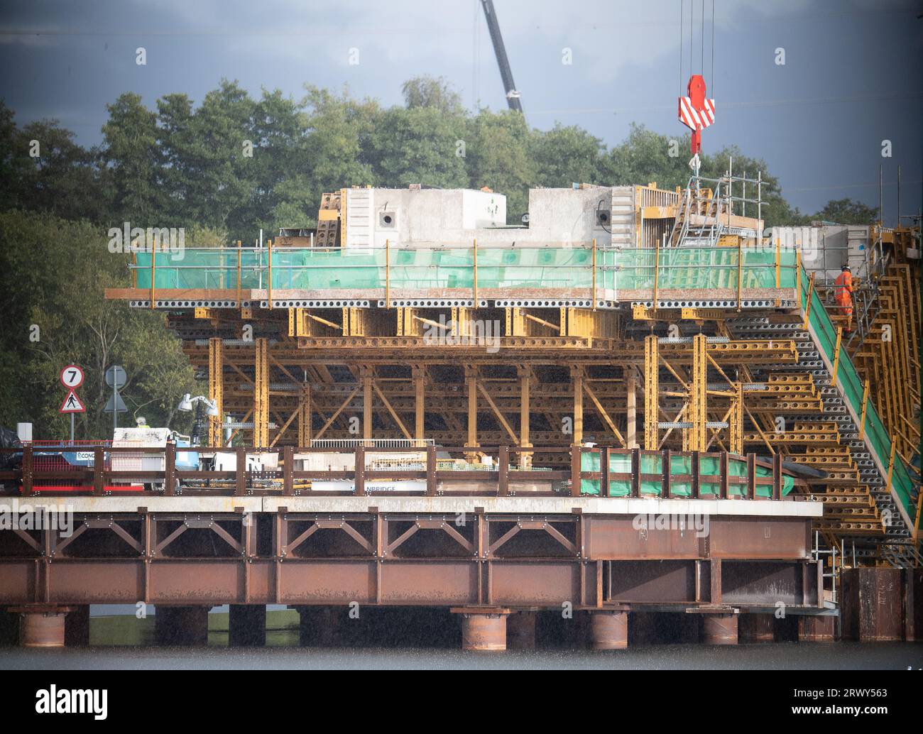 Hs2 viaduct works hi-res stock photography and images - Alamy