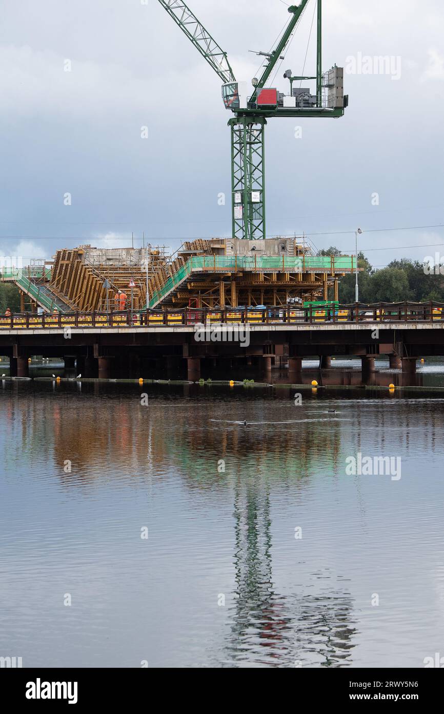 Harefield, UK. 21st September, 2023. HS2 Phase 1 work is continuing on ...