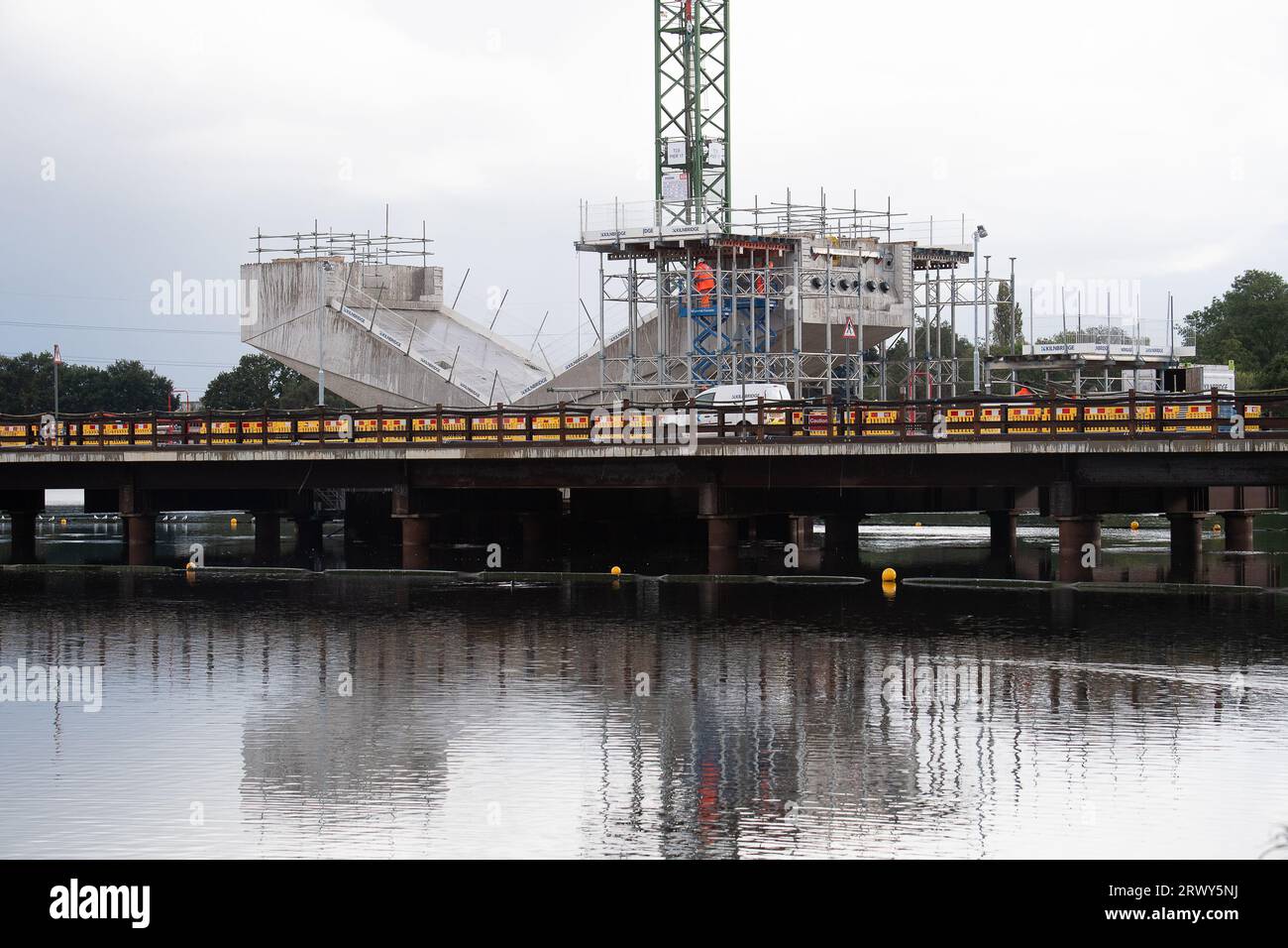 Hs2 viaduct works hi-res stock photography and images - Alamy