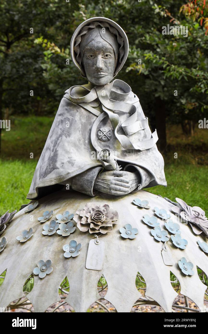 Statue of Emily Temple in Burgess Hill Park Stock Photo - Alamy