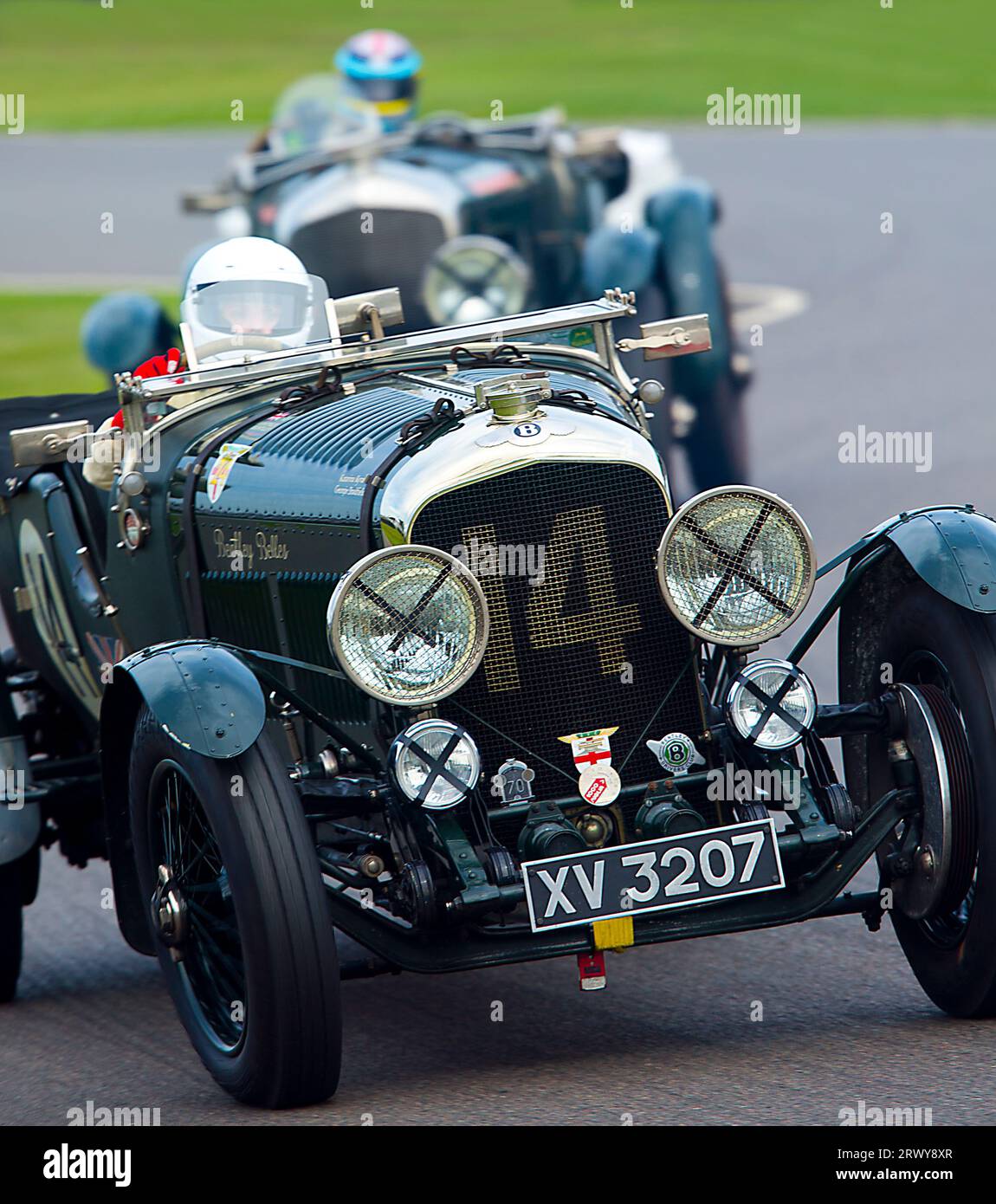 1928 Bentley 4.5 Litre Le Mans driven by Katarina Kyvalova / Georgina ...
