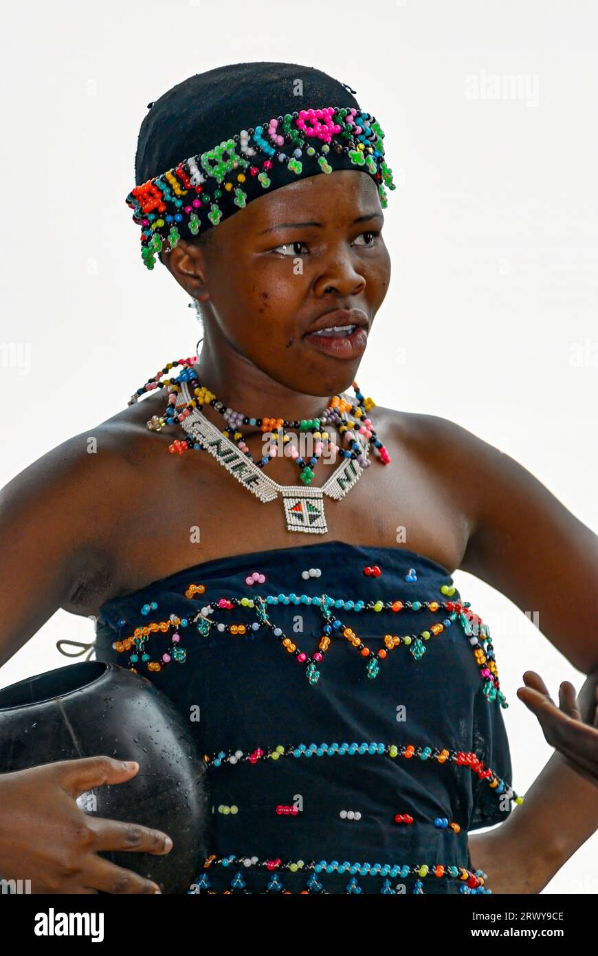Zulu dancing in south africa hi-res stock photography and images - Alamy