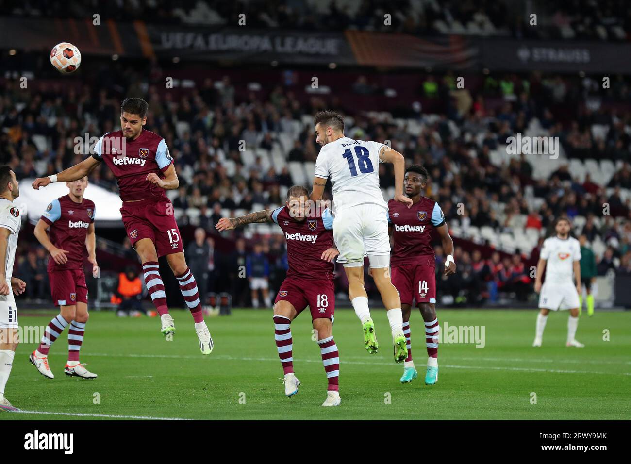 London Stadium, London, UK. 21st Sep, 2023. Europa League Football ...