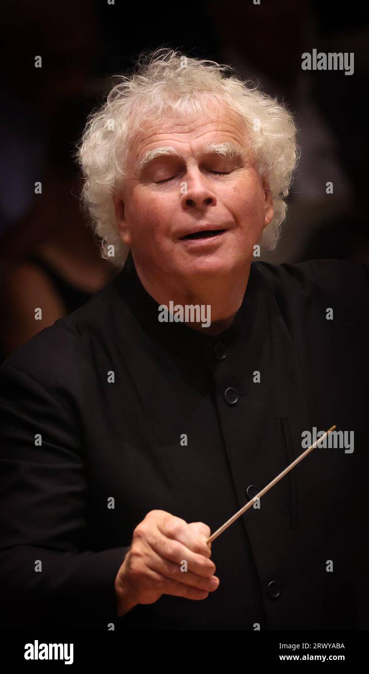 Munich, Germany. 21st Sep, 2023. Sir Simon Rattle, the new chief ...
