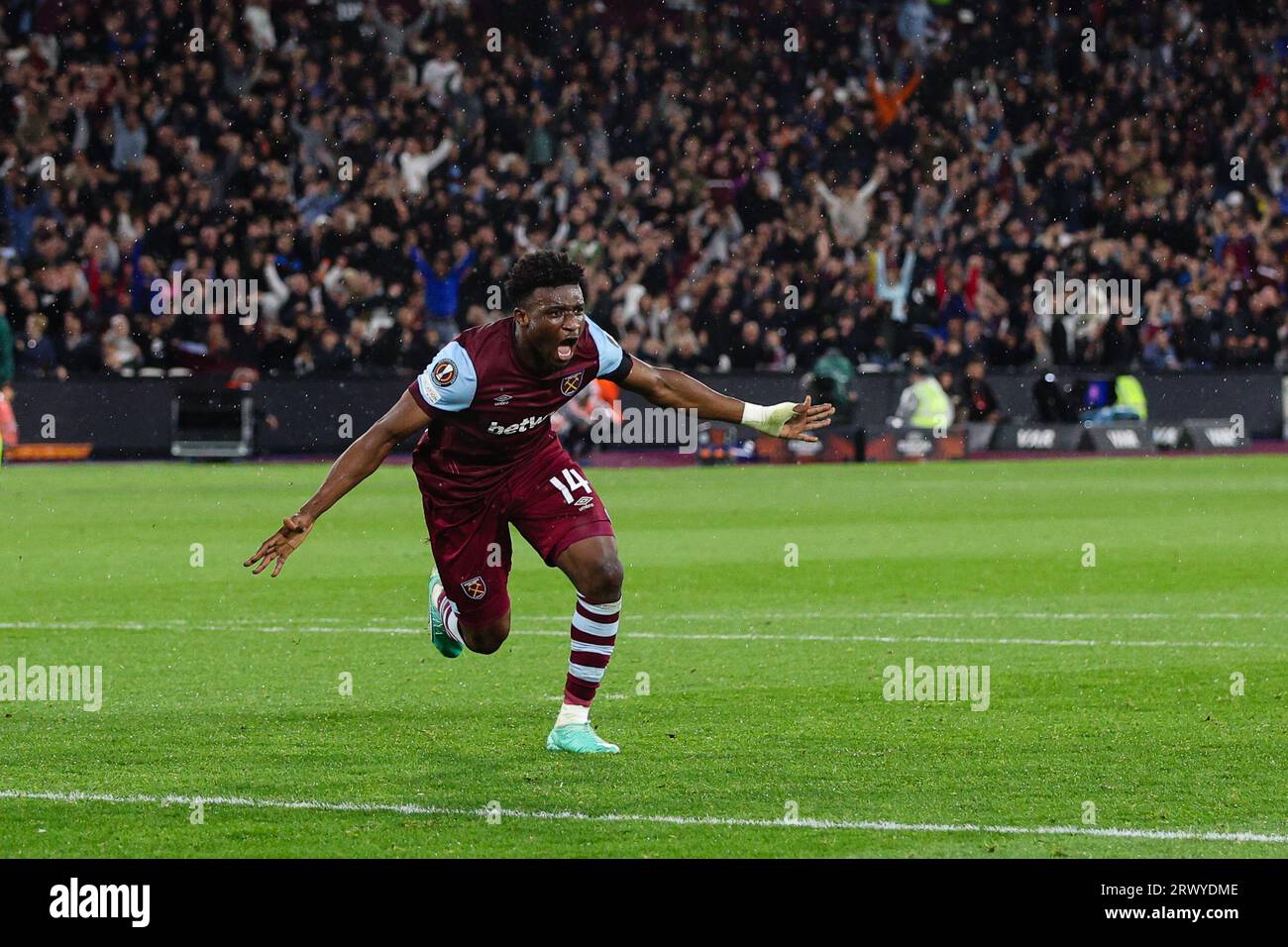 LONDON, UK - 21st Sep 2023: Mohammed Kudus of West Ham United ...