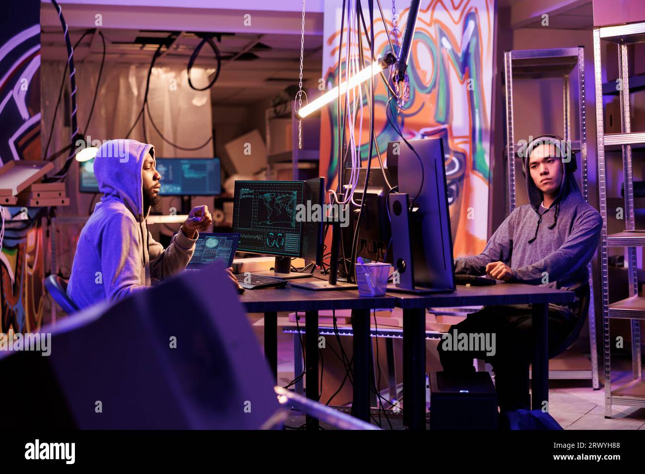 Hackers Using Spyware To Gain Access To Confidential Information From Database Server Criminals