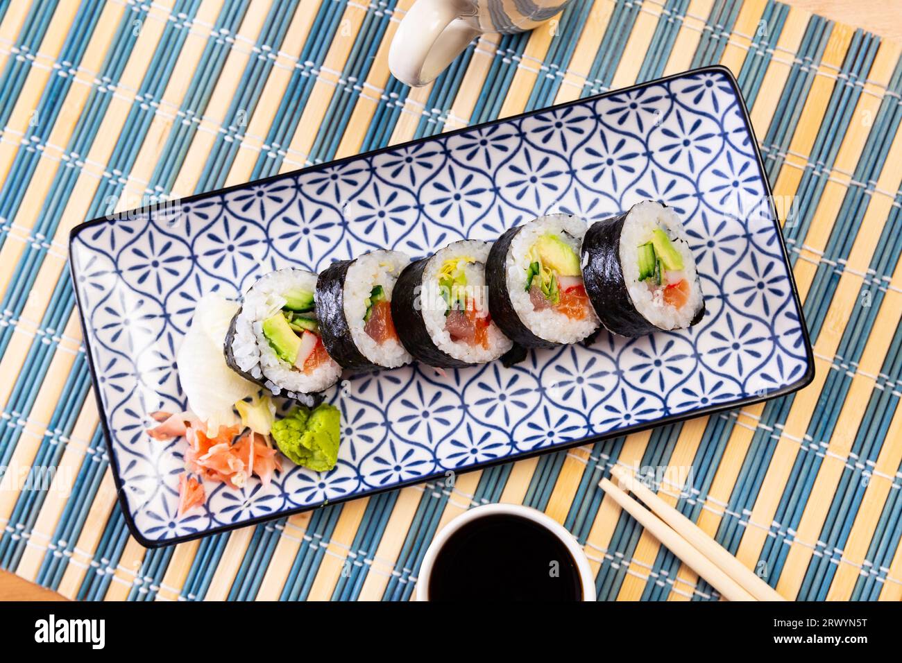 Japanese futomaki sushi Stock Photo - Alamy