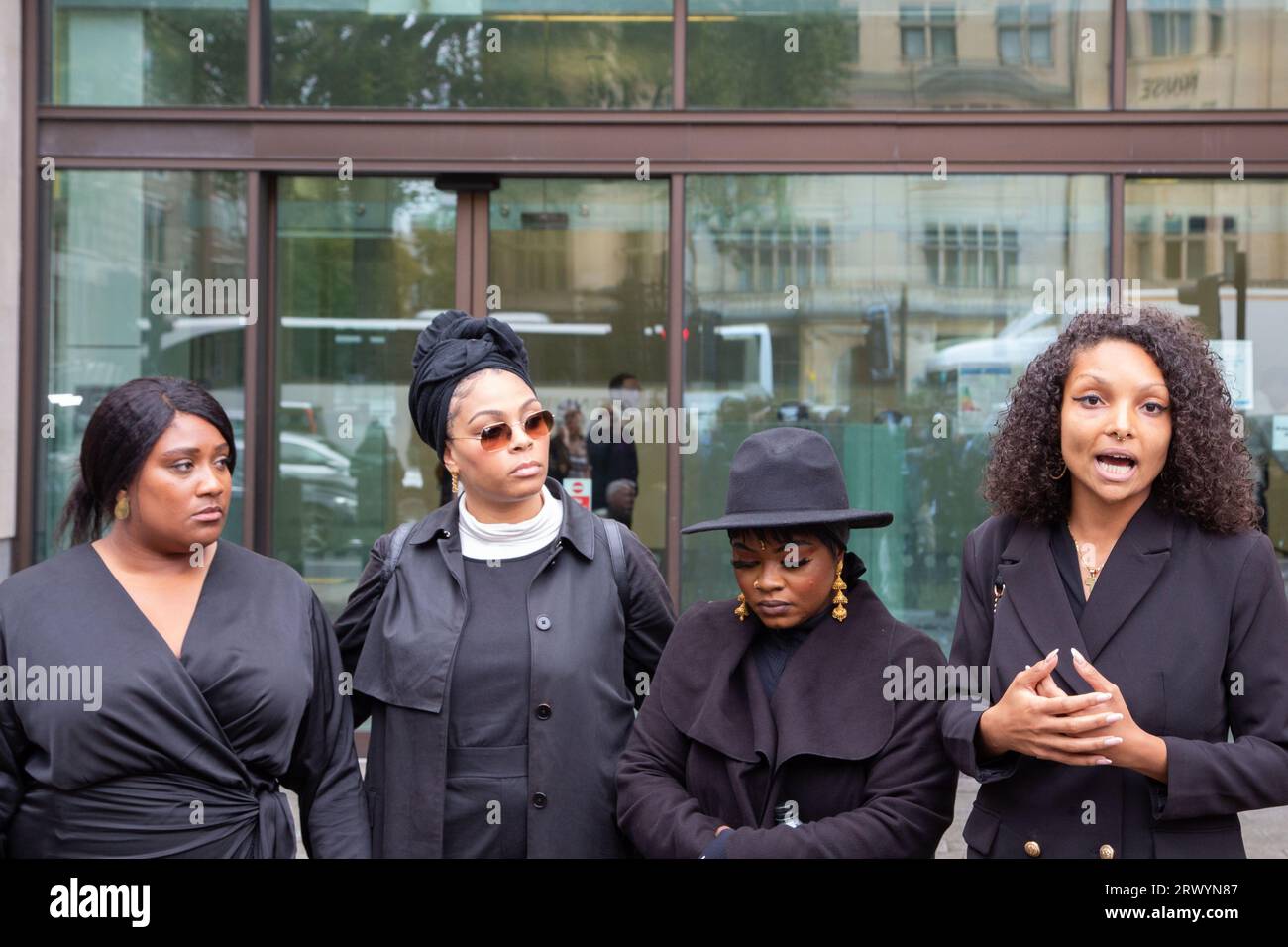 London, UK. 21st Sep, 2023. Bell Ribeiro-Addy MP for Streatham (L) and ...