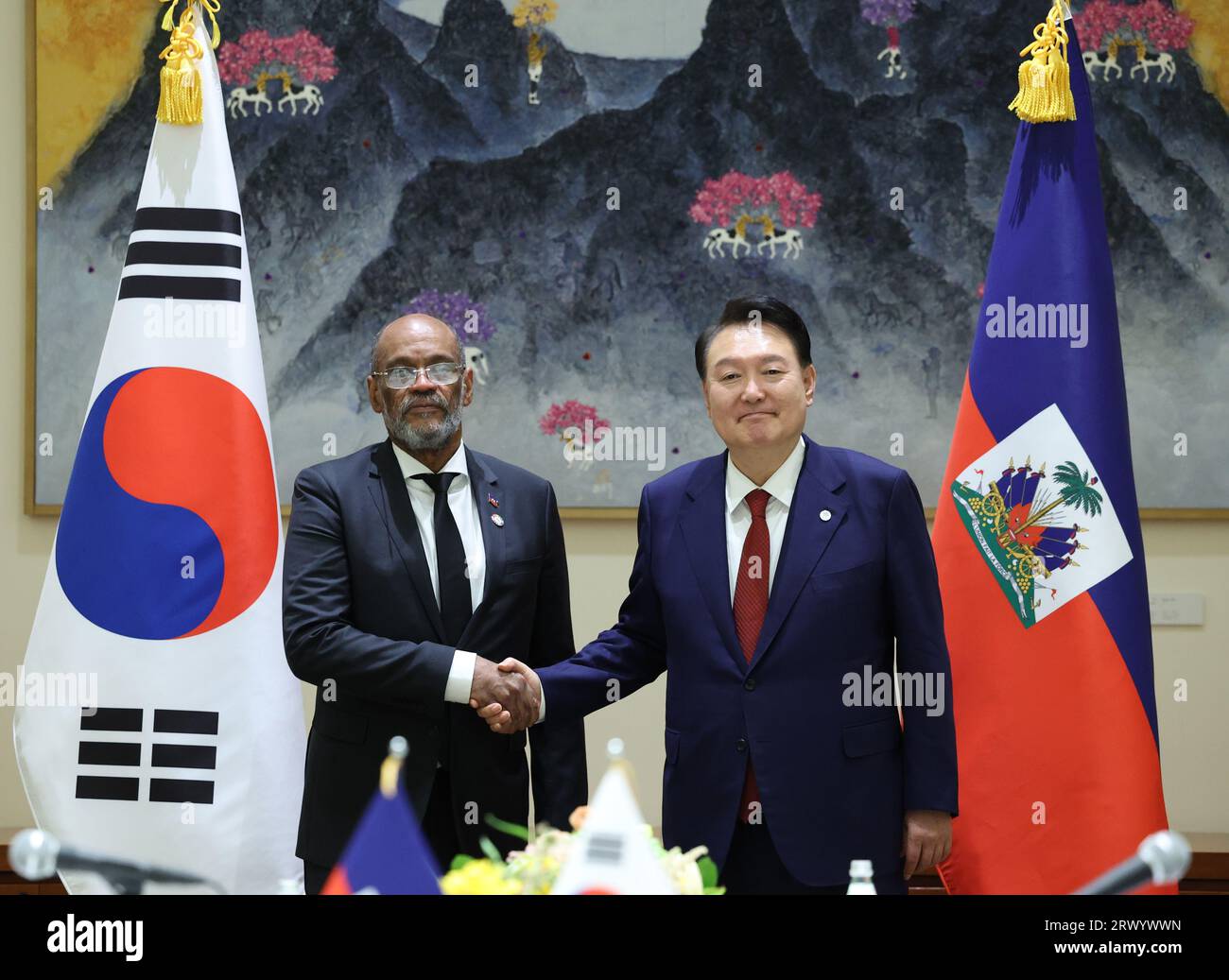 22nd Sep, 2023. S. Korea-Haiti summit South Korean President Yoon Suk ...