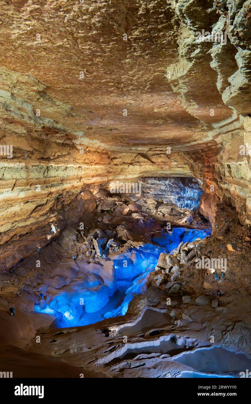 natural bridge caverns Stock Photo - Alamy